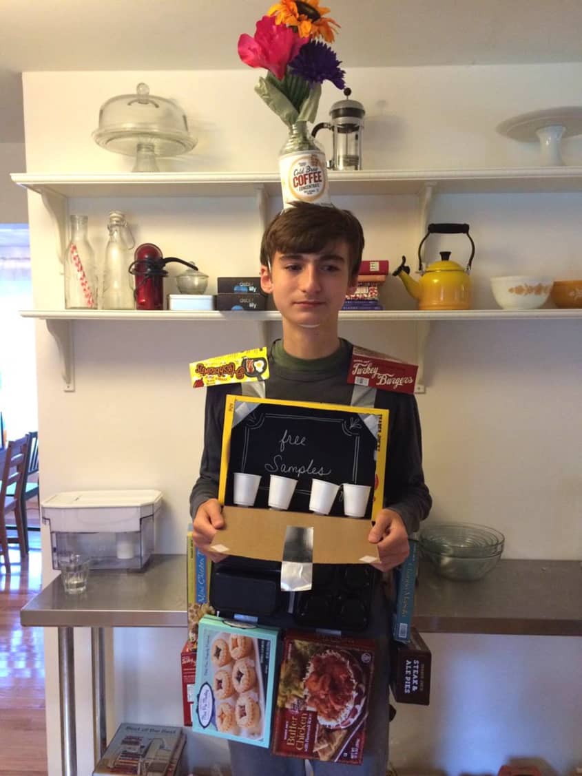 A Trader Joe-Bot Costume for Halloween | The Kitchn