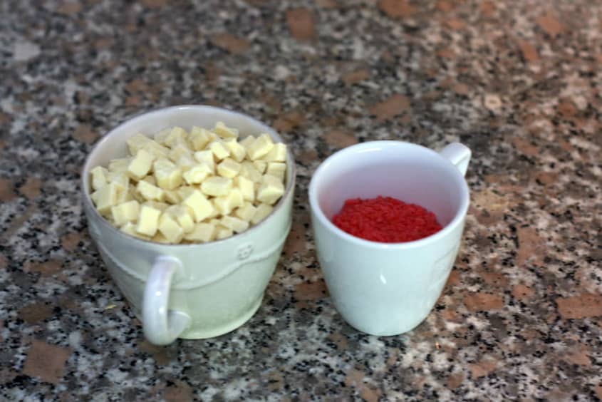 Explosive Recipe! Strawberry Ice Cream with White Chocolate-Covered Pop ...