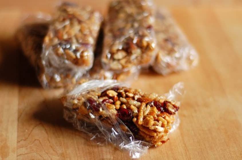 10 One-Handed Snacks for New Moms | The Kitchn