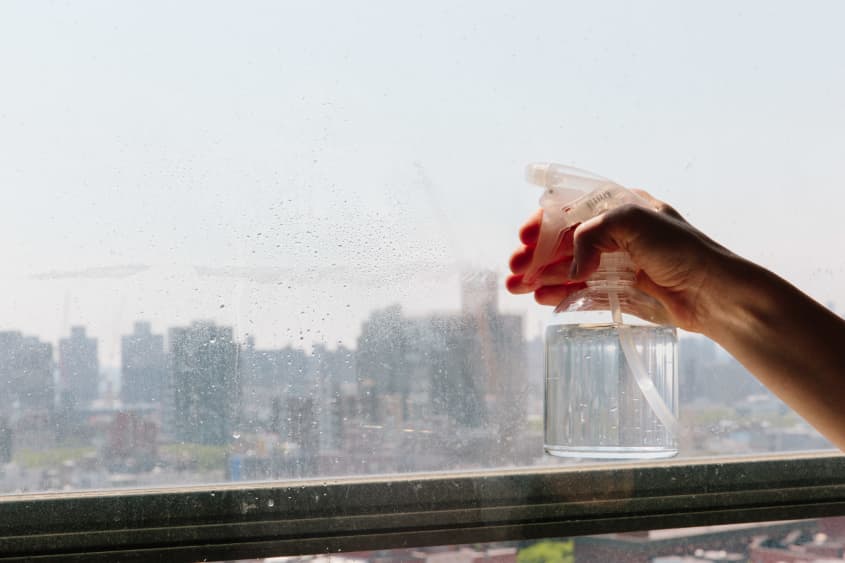 How To Make Your Own Window Cleaner | The Kitchn