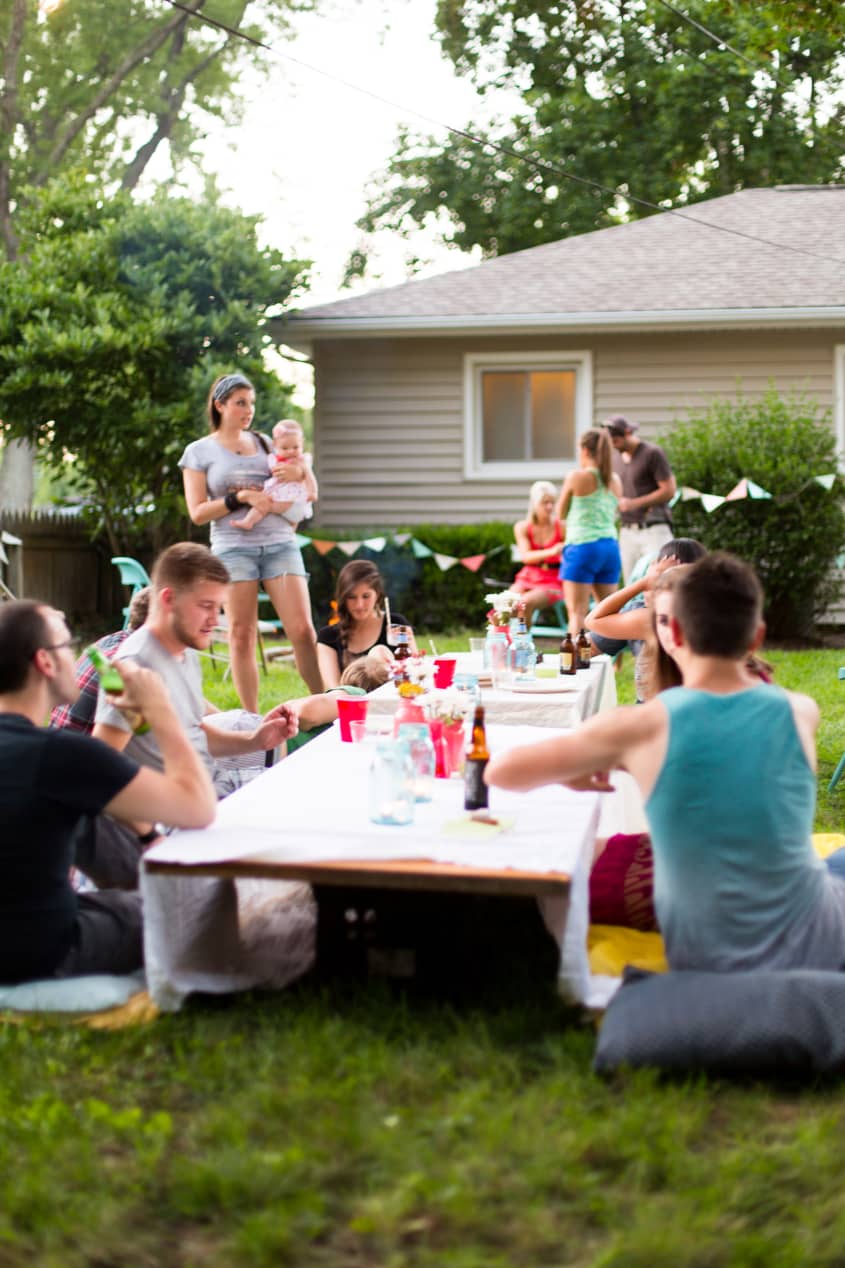 Everything You Need to Know for a Backyard S'mores Party | The Kitchn