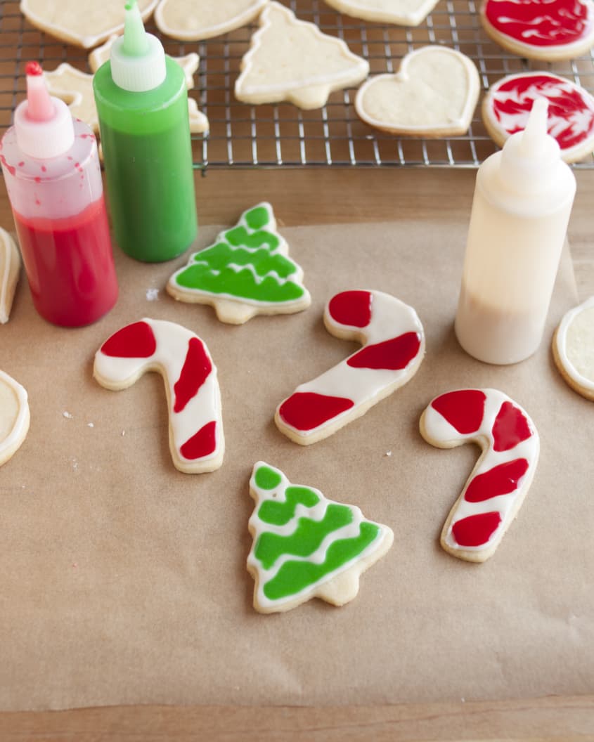 How To Decorate Cookies with Icing: The Easiest Method | The Kitchn