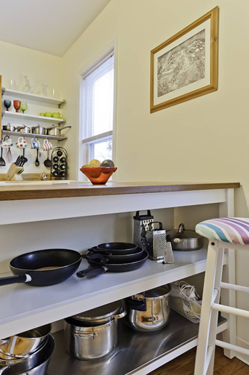 Rubén’s Paella-Making Spanish Kitchen | The Kitchn