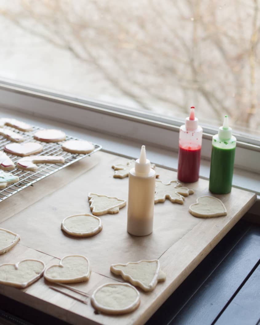 How To Decorate Cookies with Icing: The Easiest Method | The Kitchn