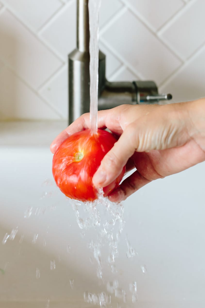 How To Perfectly Slice Any Tomato | The Kitchn