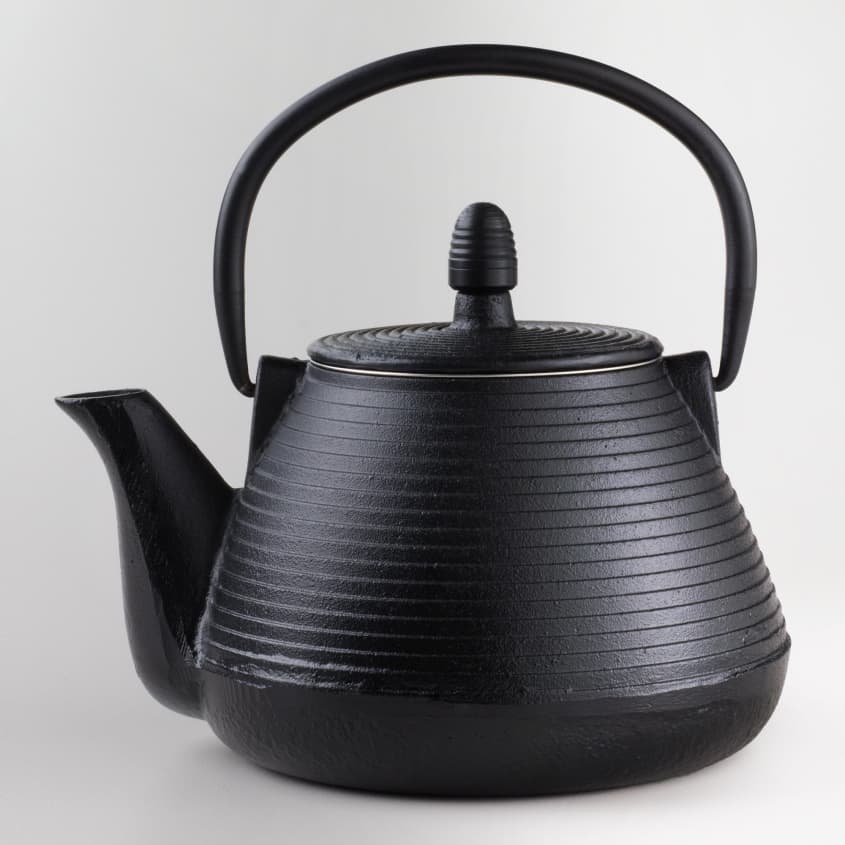 7 Simple & Elegant Teapots for Rainy Fall Afternoons | The Kitchn