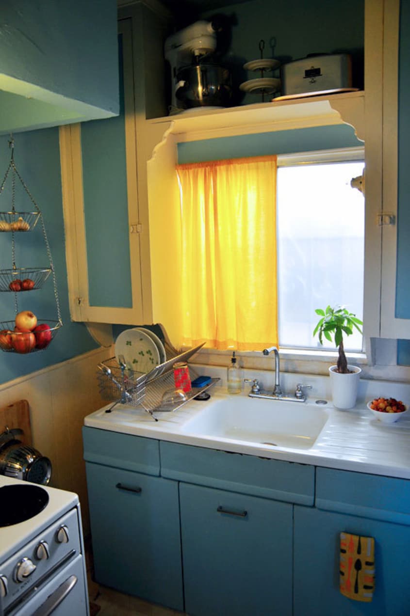 Kitchen Tour: Gregory and Emily’s Colorful Kitchen | The Kitchn