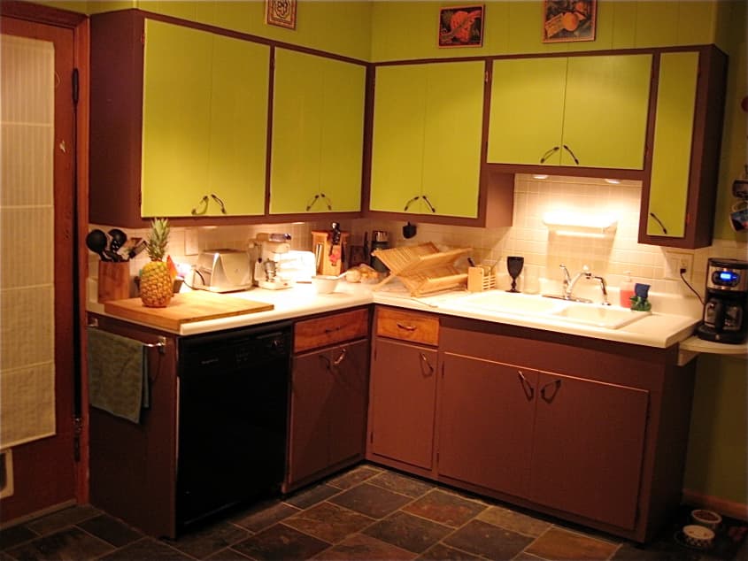 How To Refinish Flaky Cabinets From the 60s Jessi s February Jumpstart Project 2009 The Kitchn