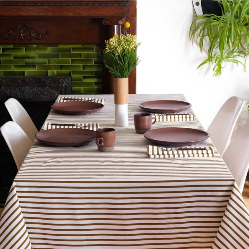5 Tablecloths For Holiday Entertaining | The Kitchn
