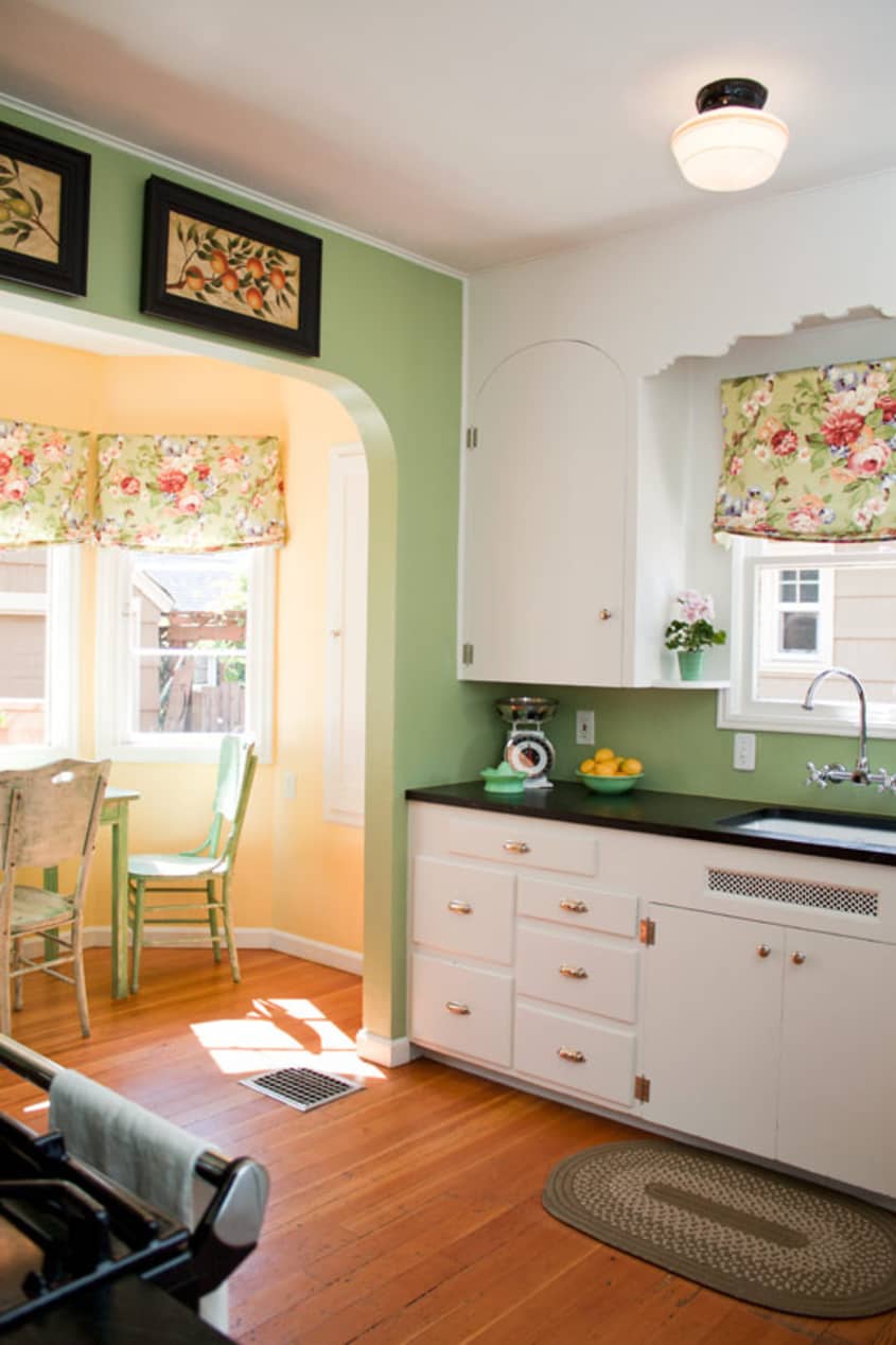 Rhiannon’s Jadeite Jewel of a Kitchen | The Kitchn