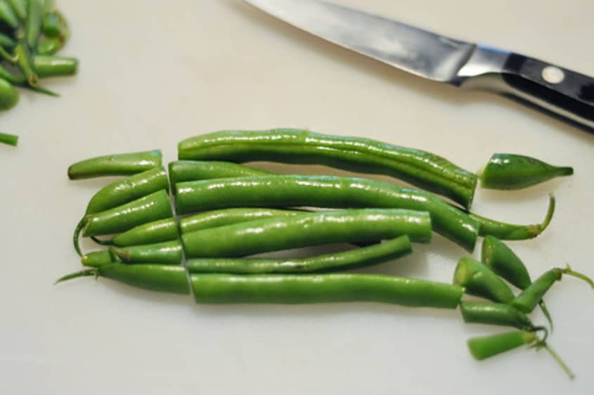 Quick Tip: How to Quickly Trim a Big Pile of Beans | The Kitchn
