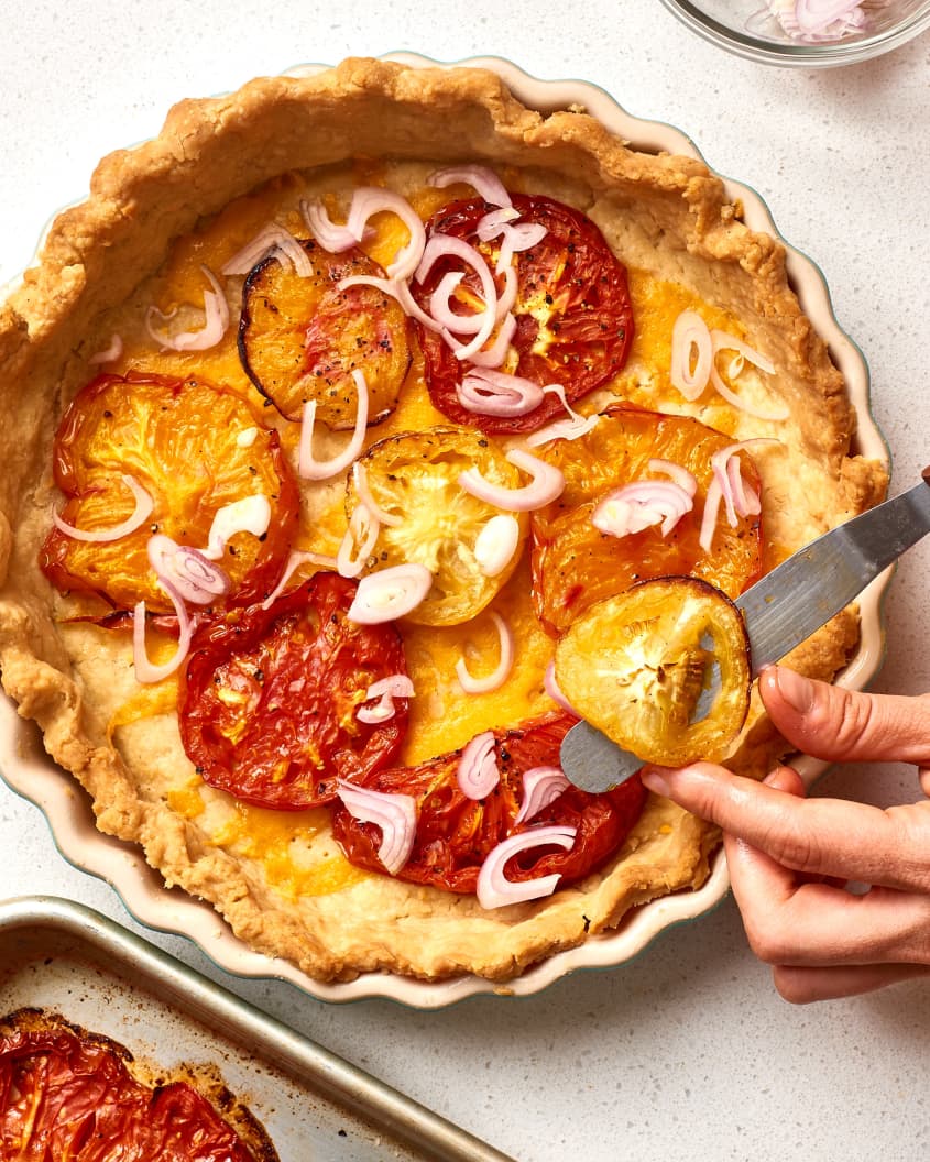 How To Make Easy Tomato Pie | The Kitchn