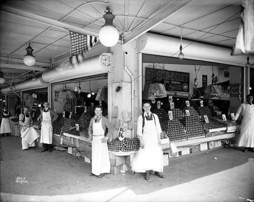 10 Snapshots of Street Food From the Past | The Kitchn