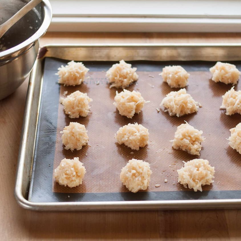 Easy Coconut Macaroons Recipe (Chewy & Crunchy) | The Kitchn