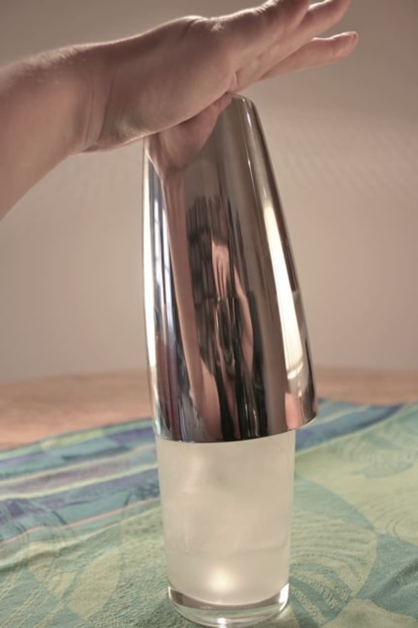 How to Mix a Cocktail with a Boston Shaker Straight Up Cocktails and ...