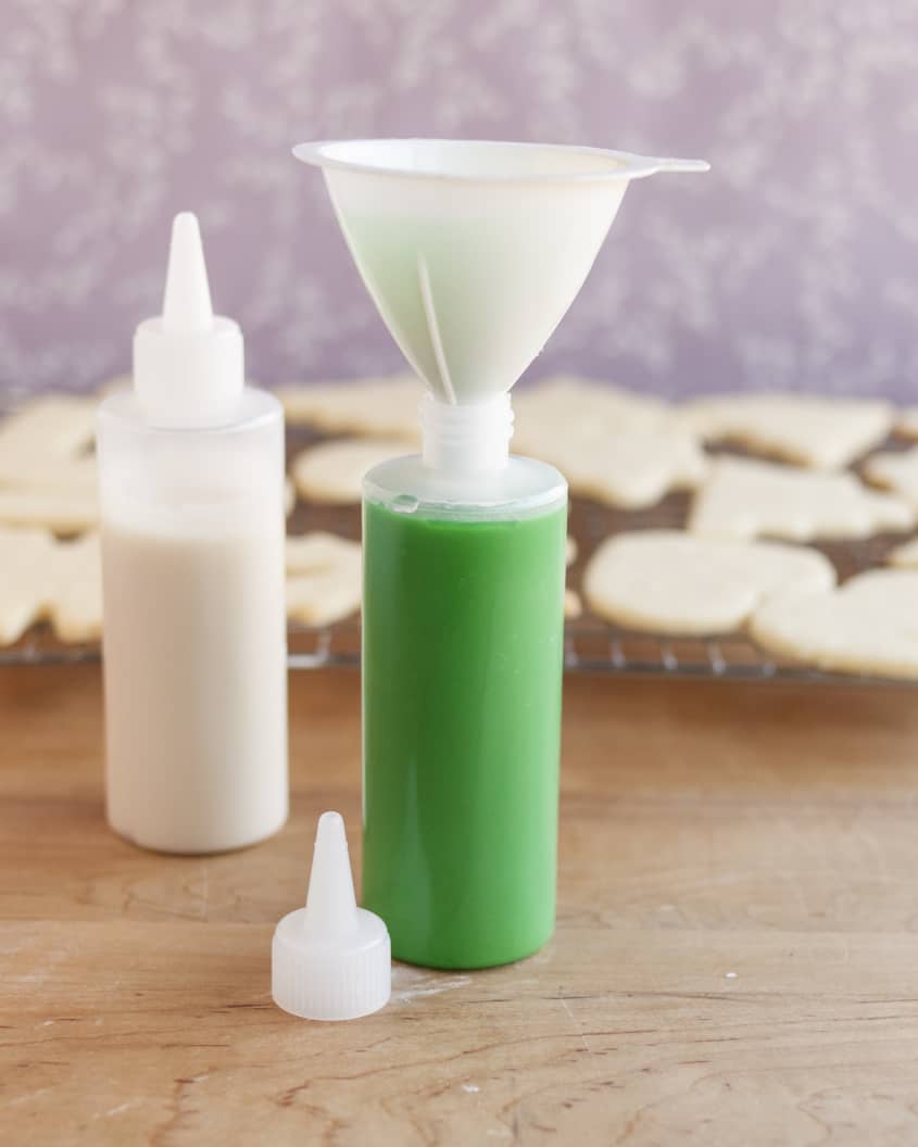 How To Decorate Cookies with Icing: The Easiest Method | The Kitchn