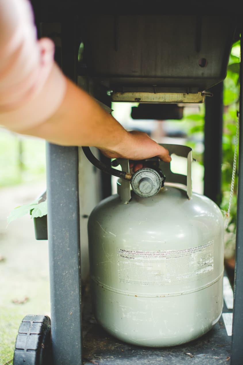 How To Clean a Gas Grill, Start to Finish | The Kitchn