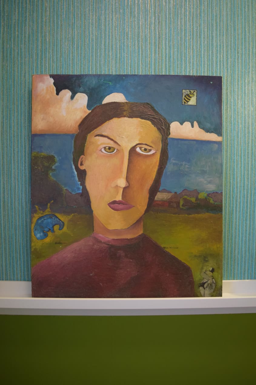 Lisa’s Artgoodies and Vintage Finds | Apartment Therapy