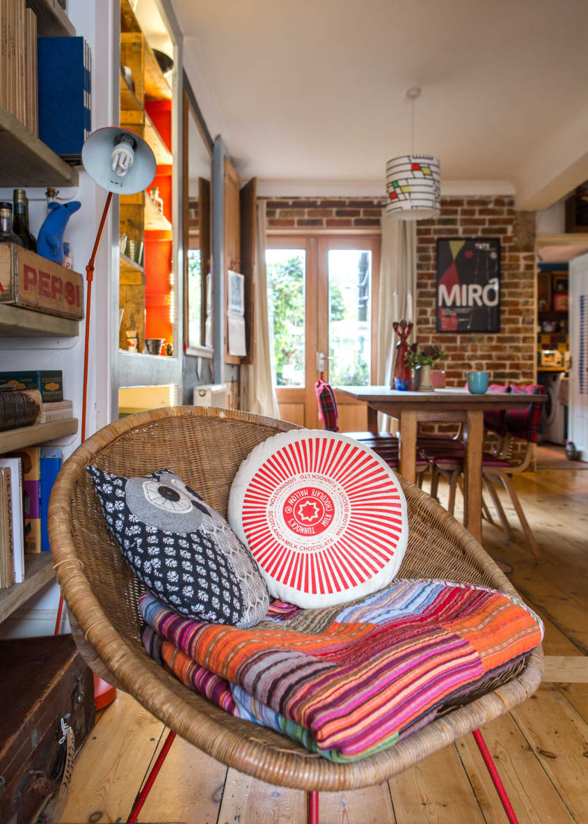 House Tour: An Eclectic English Home and Artist Studio | Apartment Therapy