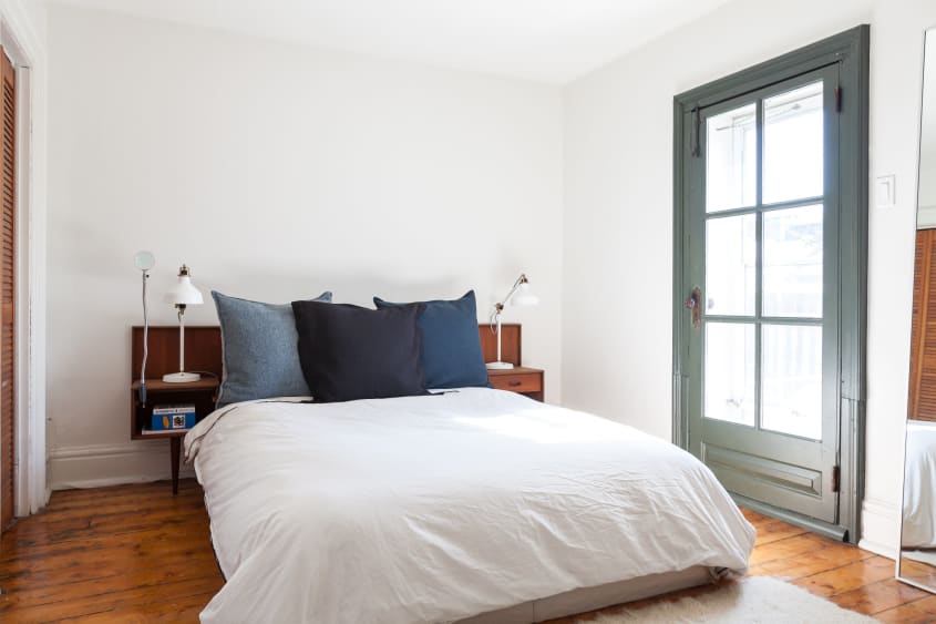 House Tour: A Historic Toronto Split Apartment | Apartment Therapy