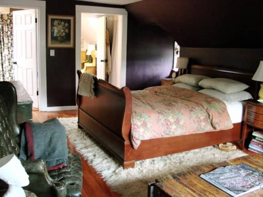 Michele & Ryan Tansey’s Antiquarian Hideaway | Apartment Therapy