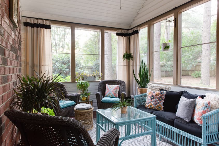 House Tour: A Colorful 90s Ranch South Carolina Home | Apartment Therapy