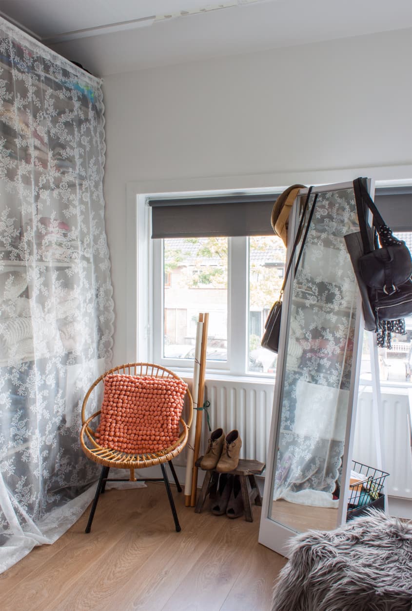 House Tour: A Dutch Home in Hues of Blue | Apartment Therapy