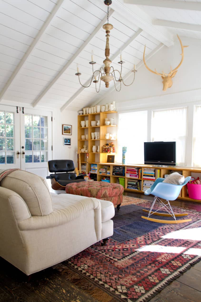 Wendy & Gavin’s Bright White Cottage | Apartment Therapy