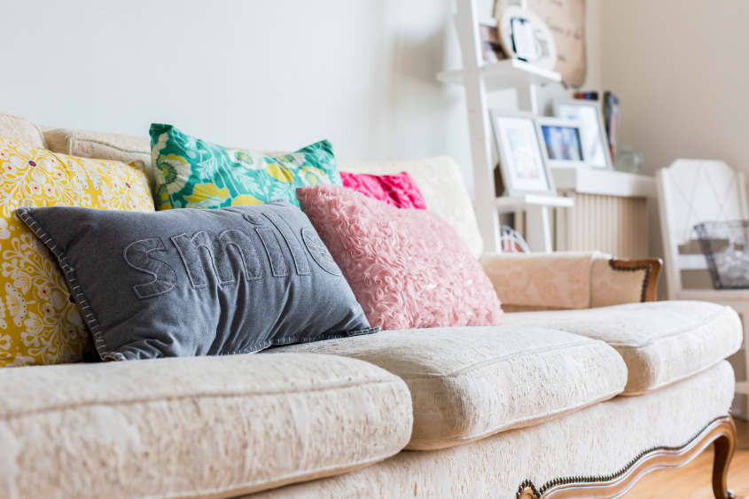 House Tour: A Shabby Chic St. Paul Apartment | Apartment Therapy