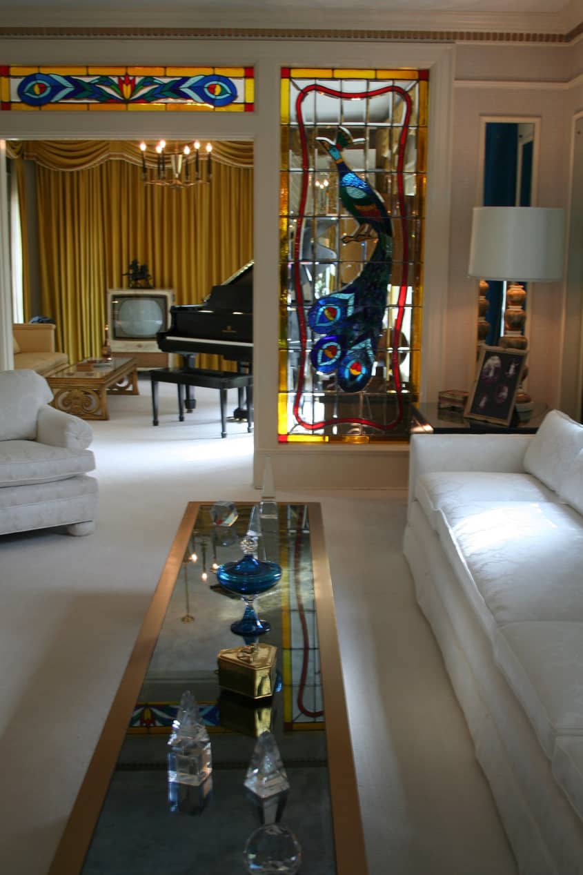 E’s Graceful Time Capsule | Apartment Therapy