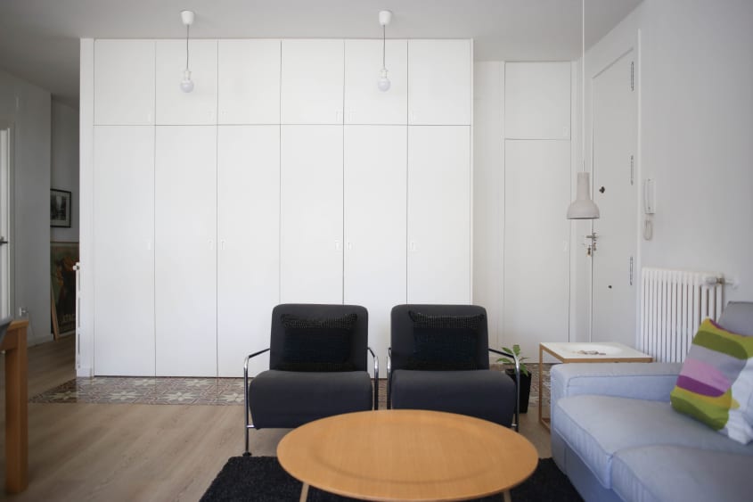 Tour: An Architect & Designer's Minimal Spanish Flat | Apartment Therapy
