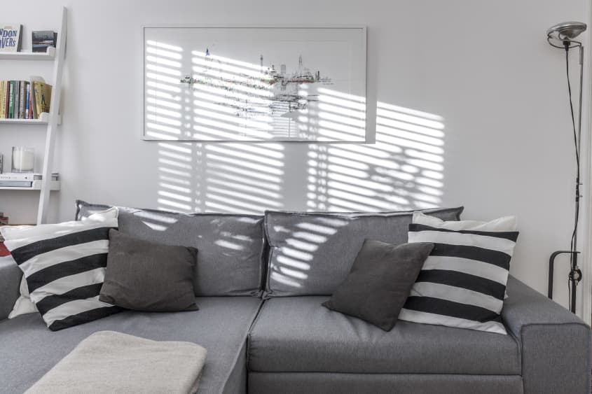 House Tour: A Minimal Scandi Italian Style London Flat | Apartment Therapy