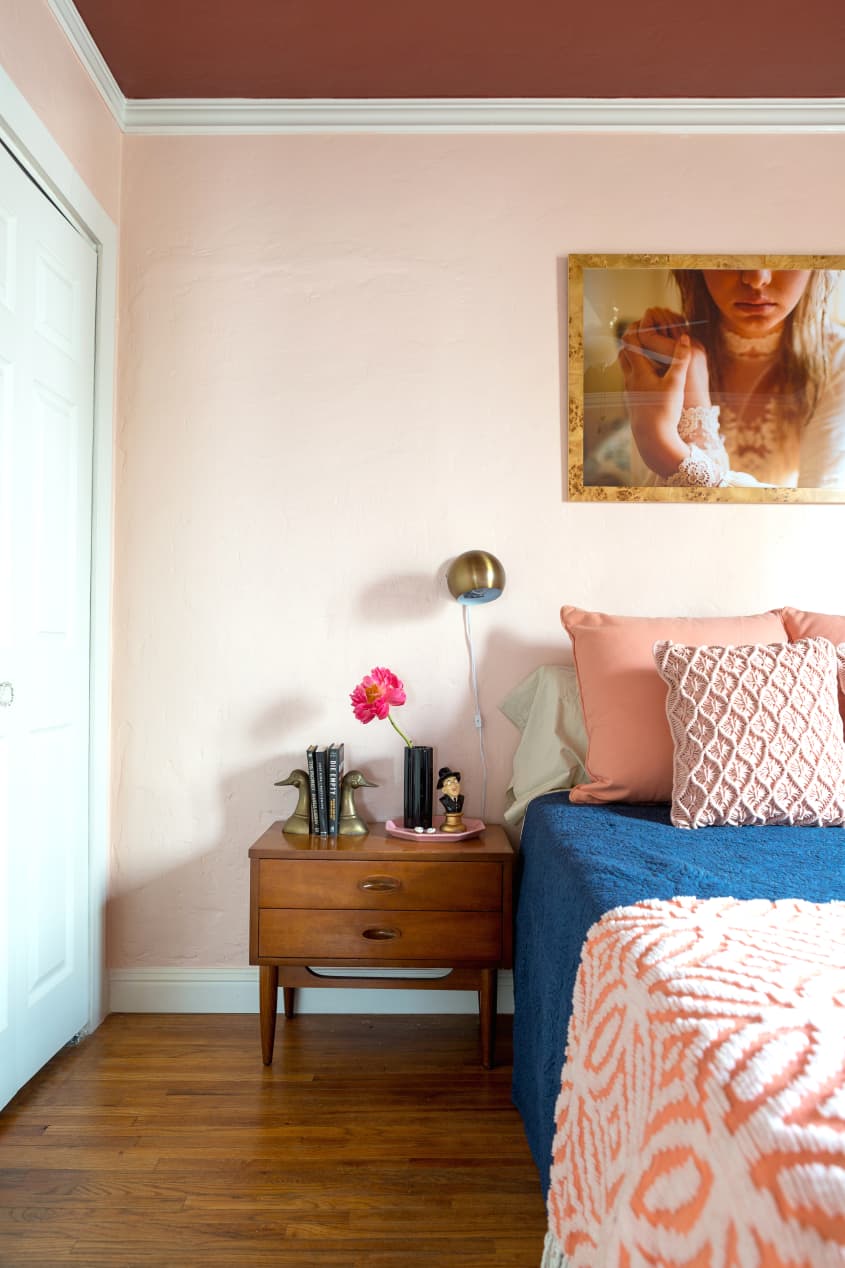 House Tour: A Pink-Centric '70s-Style California Home | Apartment Therapy