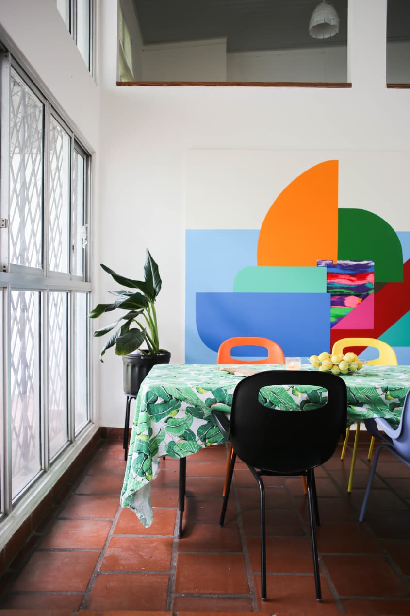 House Tour: Colorful Modernism in Panama | Apartment Therapy