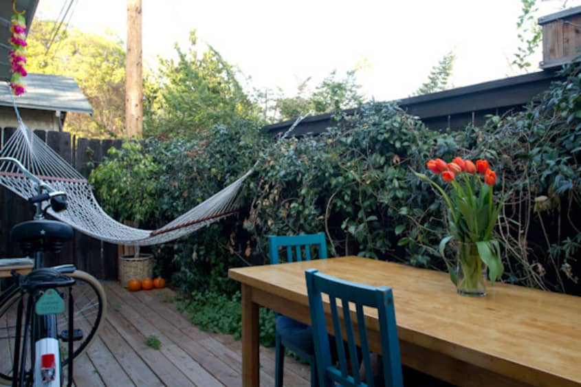 Chad’s Guest House & Reinvented Garage | Apartment Therapy
