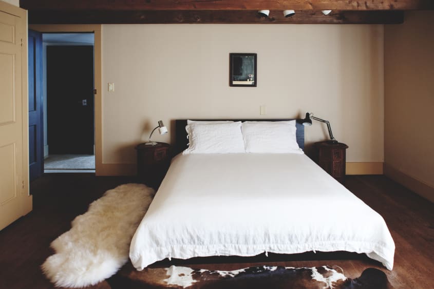 Hotel Tour: A Rustic Inn's Guest Rooms & Cottage | Apartment Therapy