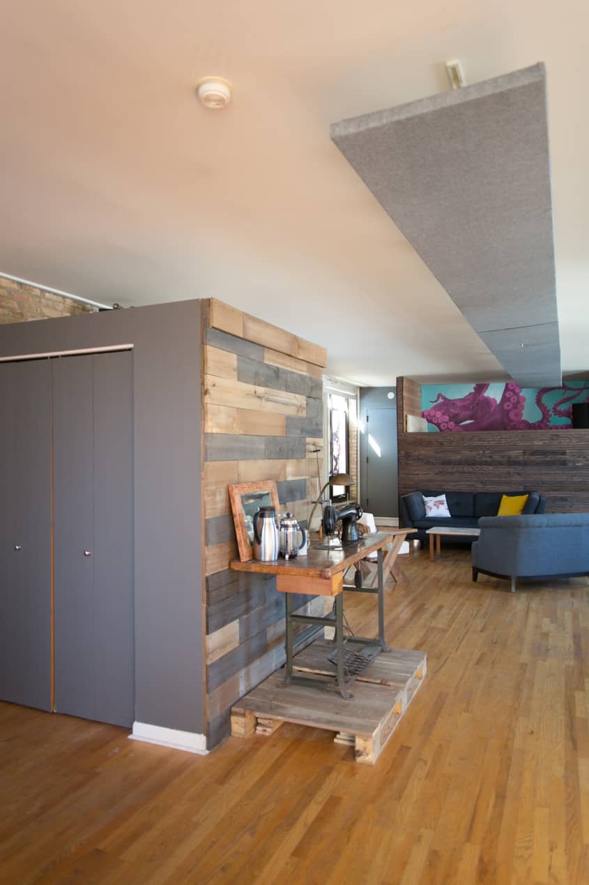House Tour: A Clever DIY Loft in Chicago | Apartment Therapy