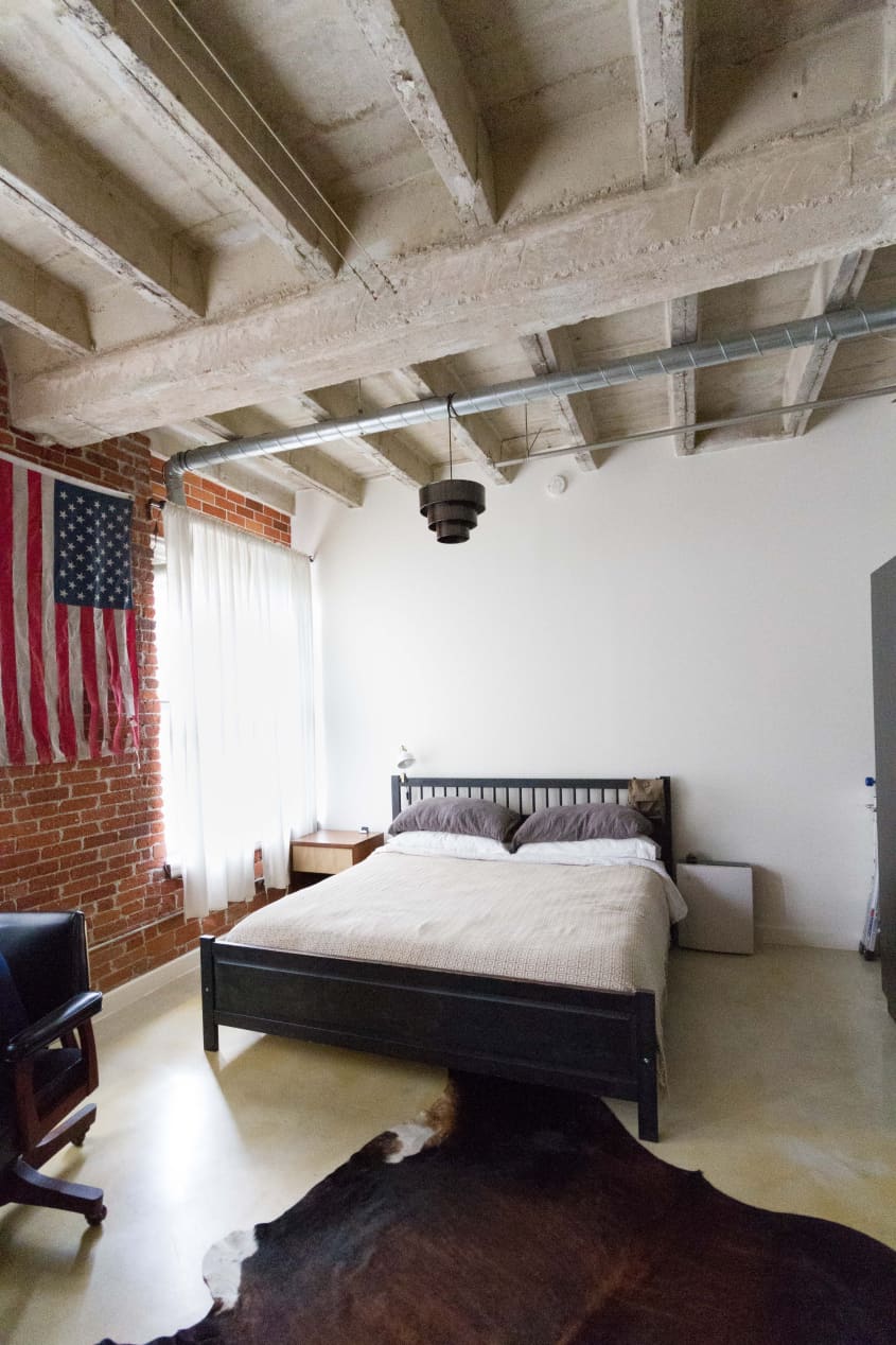 David’s Sentimental Gentleman’s Loft | Apartment Therapy
