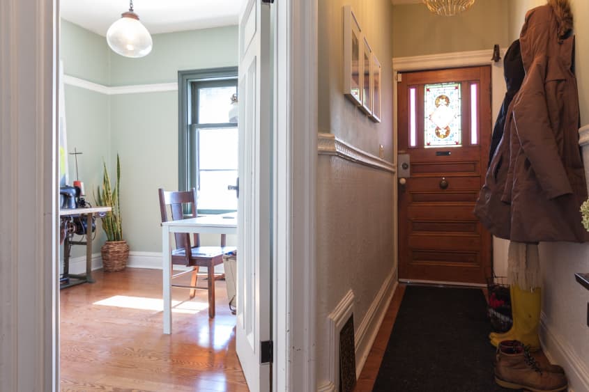 House Tour: A Historic Toronto Split Apartment | Apartment Therapy