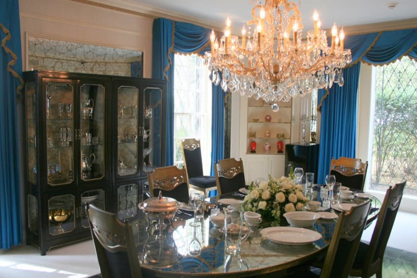 E’s Graceful Time Capsule | Apartment Therapy