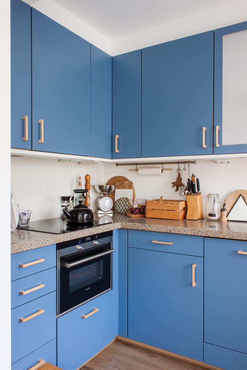 House Tour: A Dutch Home in Hues of Blue | Apartment Therapy