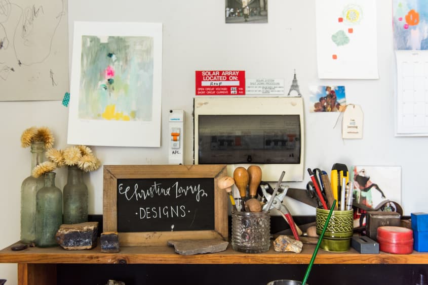 House Tour: A Cozy & Vintage Australian Home | Apartment Therapy