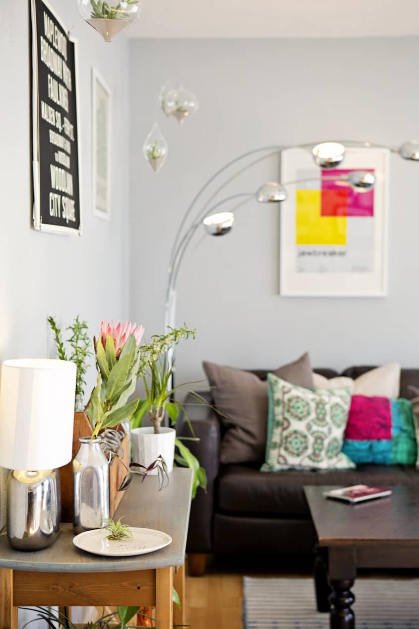 House Tour: Repurposed, Comfy & Colorful in California | Apartment Therapy