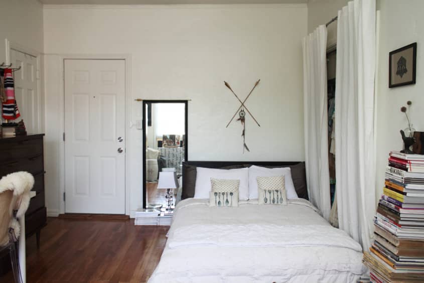 House Tour: A Tiny Vintage Studio in Los Angeles | Apartment Therapy