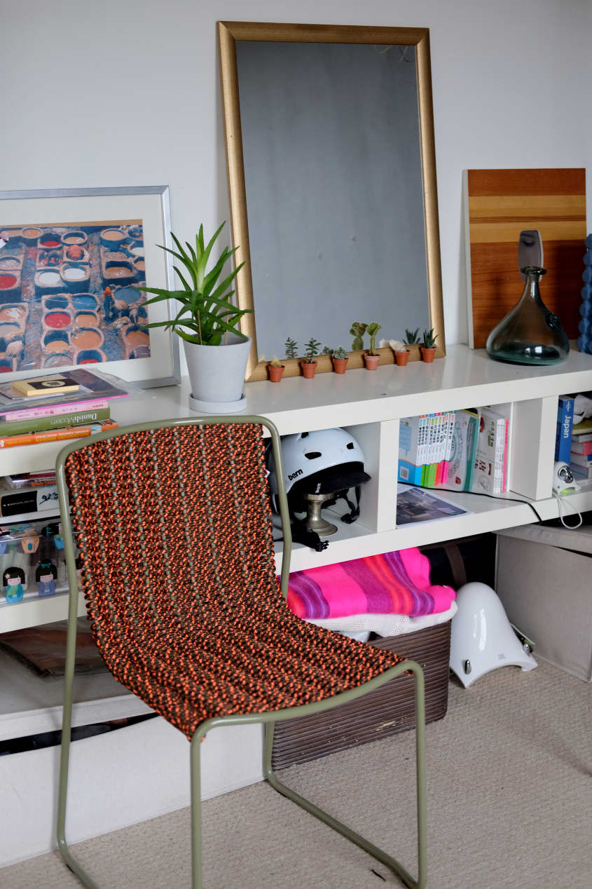 A Simple-Chic Small Flat in London | Apartment Therapy