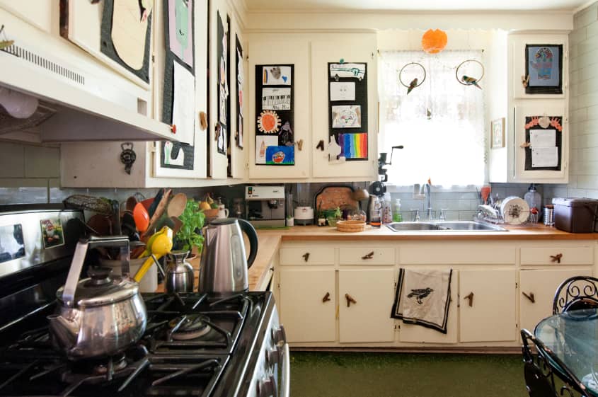 House Tour: A Quirky, Retro, Playful Home | Apartment Therapy
