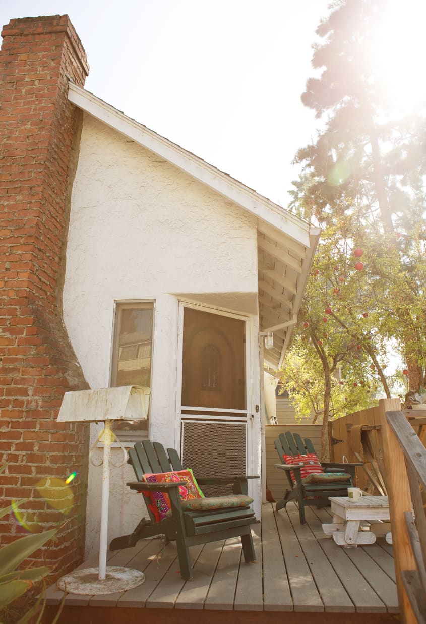 House Tour: A Creative California Bungalow & Backyard | Apartment Therapy