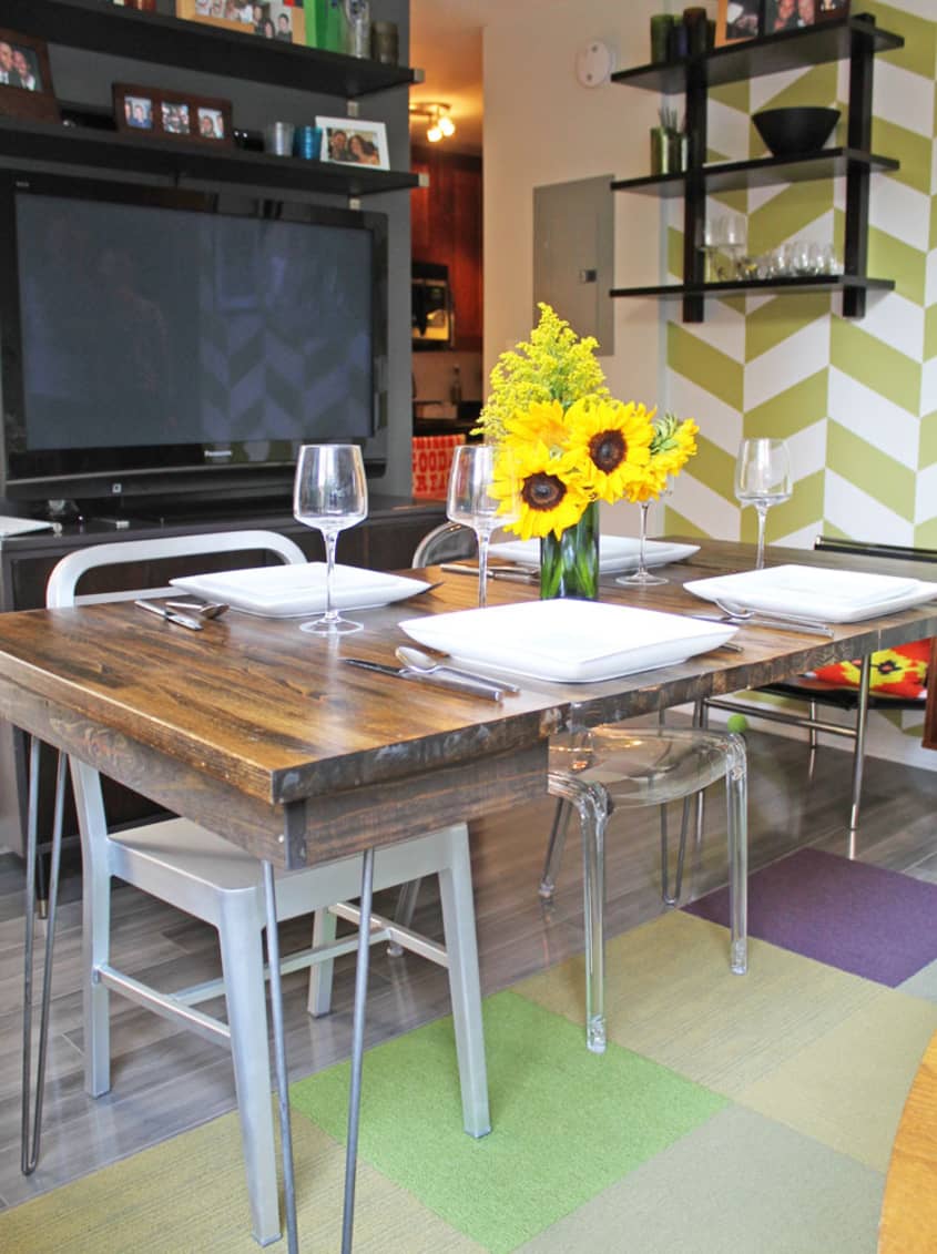 House Tour: A Couple Shares a 420 Square Foot Home | Apartment Therapy