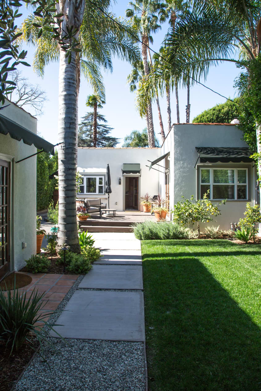 House Tour: A Cool Combination of Styles in LA | Apartment Therapy