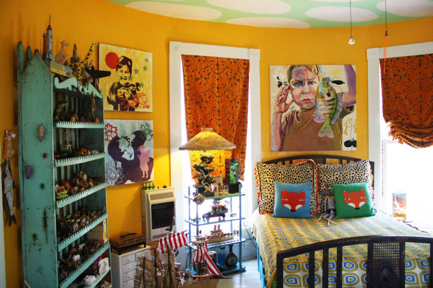 Elizabeth’s Colorful and Adventurous House | Apartment Therapy